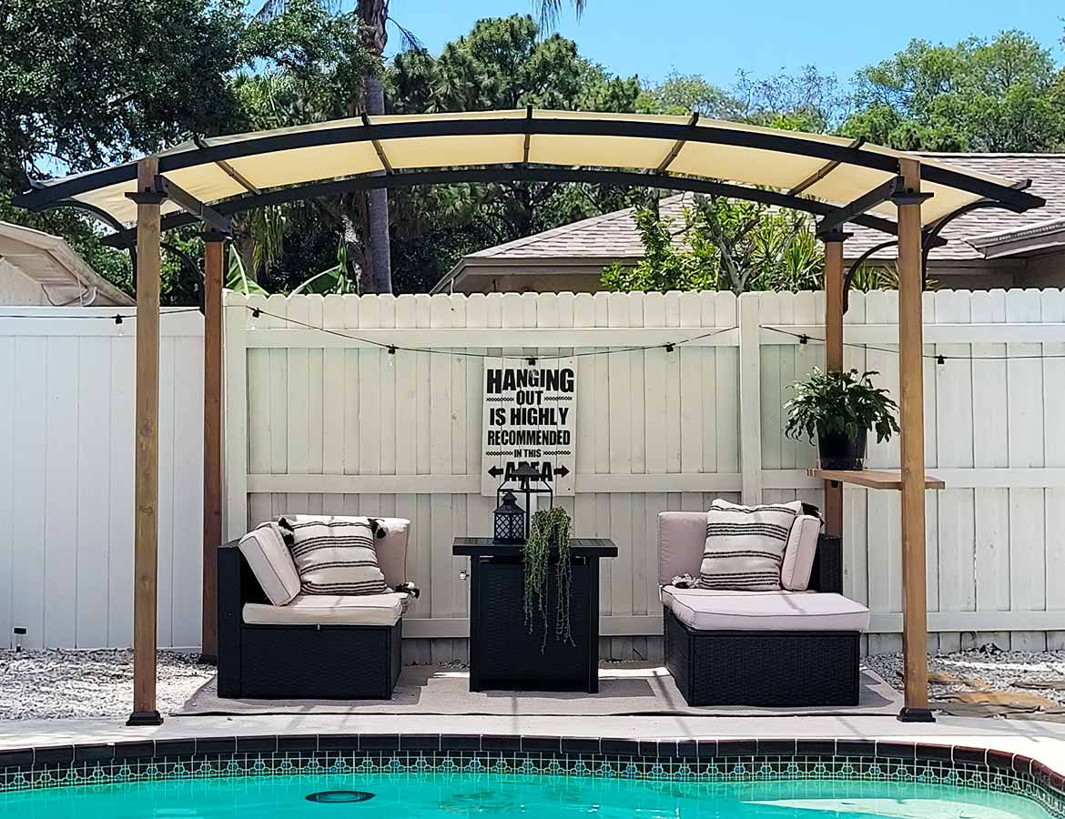 Pool Shade Comparison: Floating Gazebo vs. Fixed Awning | SUNJOY Guide